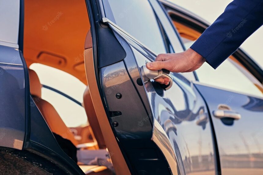 KLIA Limousine Chauffeur Services Malaysia | Luxury VIP Premium Taxi